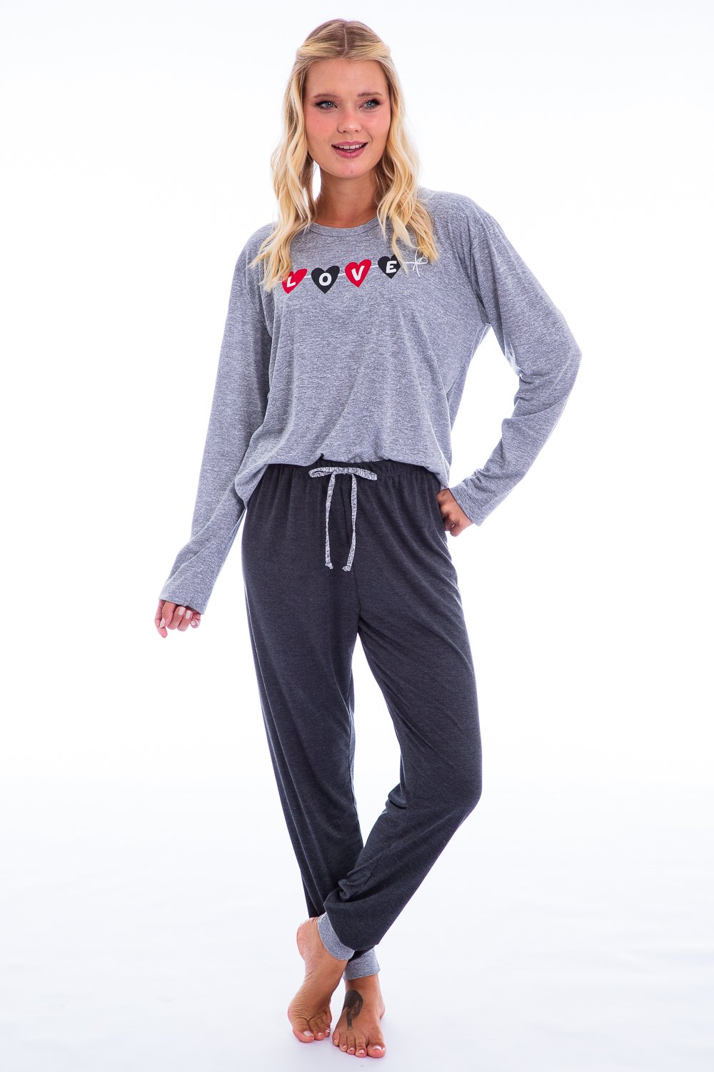 Pijama Feminino Lua Chic Bandeirinhas Love Calça Chumbo
